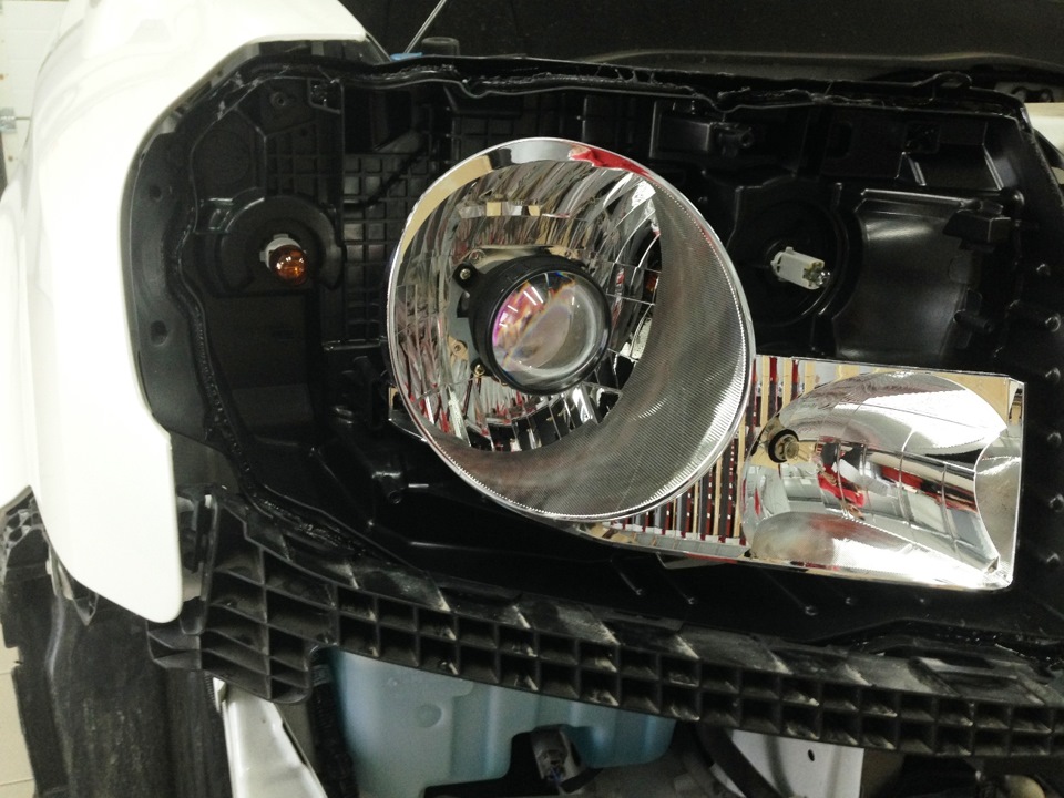 Honda Pilot Mini D2S projector – RetroFit Lab Blog